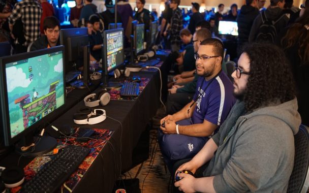 The Social Side of Gaming: Building Communities & Friendships