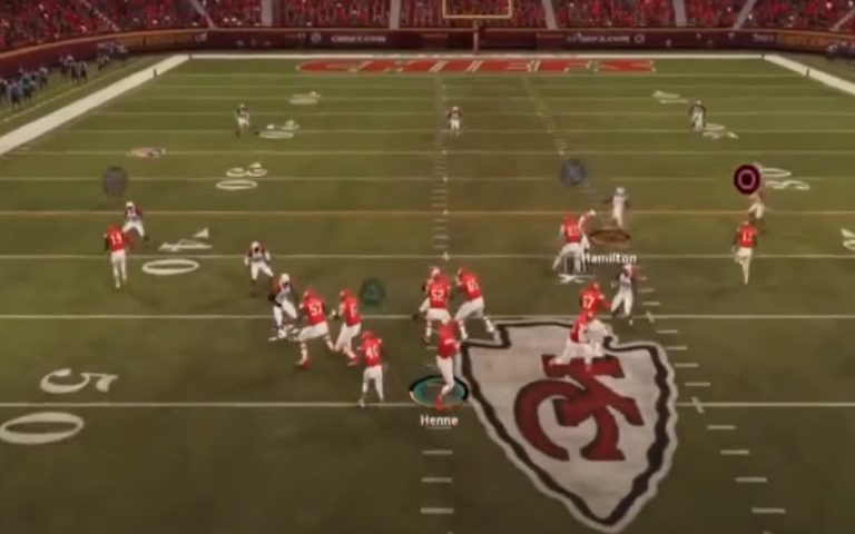 Mastering the Lateral Pass in Madden 23: Your Ultimate Guide 🕹️